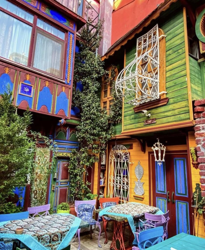 51+ Most Instagrammable Cafes in Istanbul (with exact locations!) - A ...